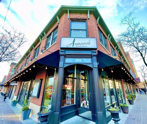 ARMAND’S PIZZERIA - Updated December 2025 - 119 Photos & 288 Reviews ...