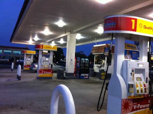 SHELL GAS STATION - Updated September 2025 - 11 Photos & 18 Reviews ...