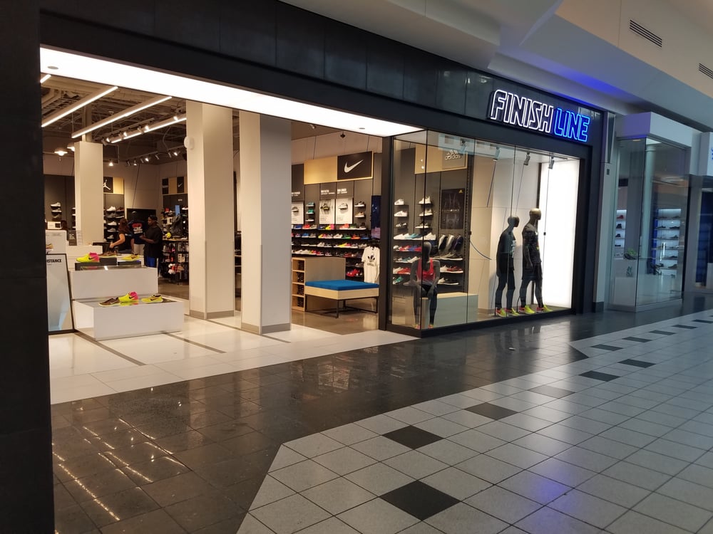 Finish Line River Oaks Mall