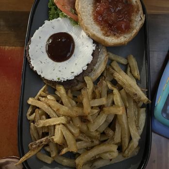 TWISTED ROOT BURGER - Updated July 2025 - 858 Photos & 995 Reviews ...