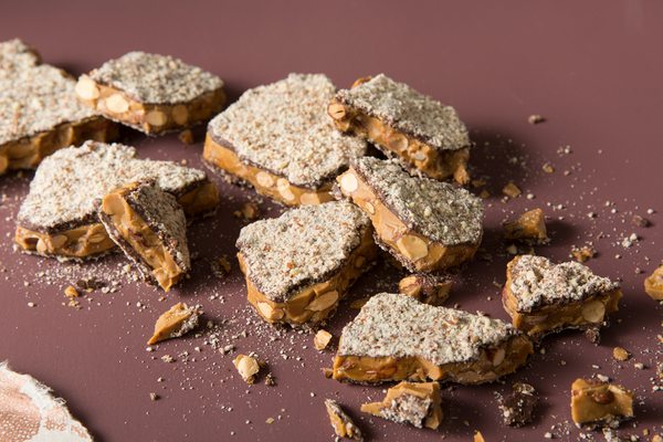 ENSTROM CANDIES - Updated October 2025 - 29 Photos & 32 Reviews - 6770 ...