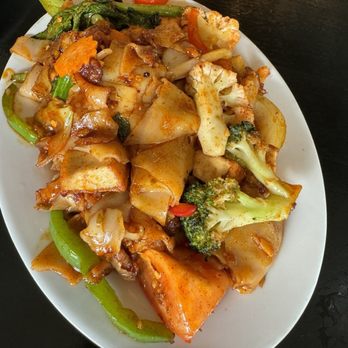 THAI BLOOM! - Updated October 2025 - 777 Photos & 693 Reviews - 333 NW ...