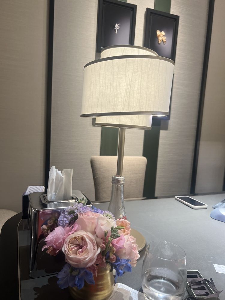 VAN CLEEF & ARPELS - Updated December 2025 - 24 Photos - 3393 Peach ...