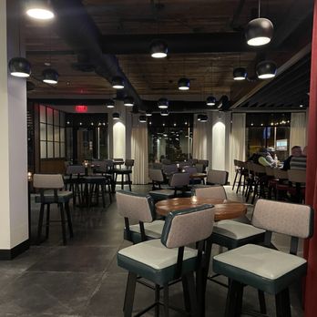 PALETTE BAR & GRILL - Updated December 2025 - 132 Photos & 75 Reviews ...