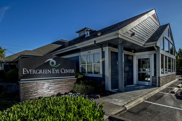 EVERGREEN EYE CENTER - Updated October 2025 - 17 Photos & 28 Reviews - 700 M St NE, Auburn ...