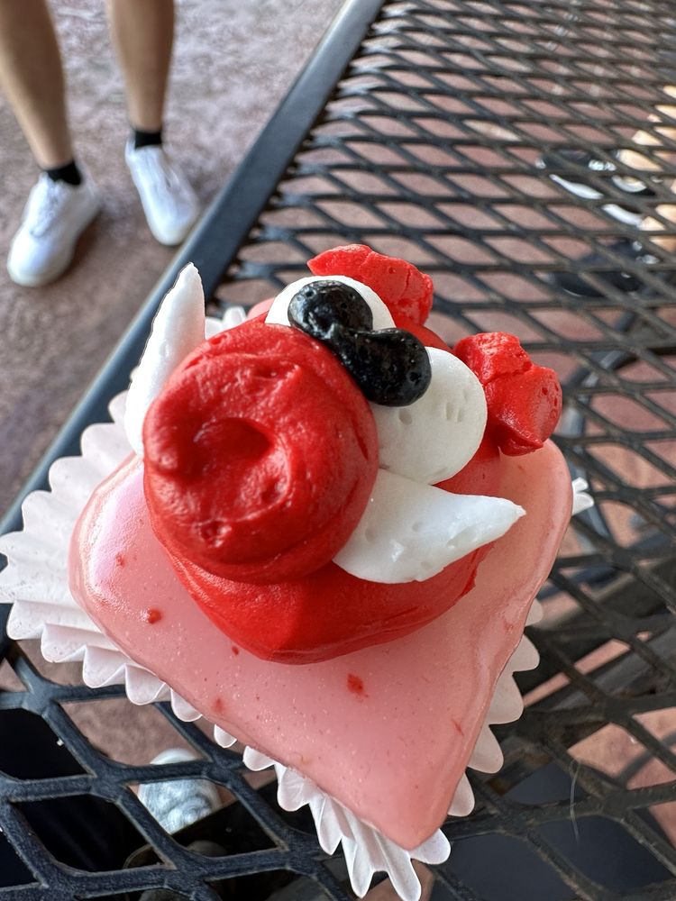 RICK’S BAKERY - Updated December 2025 - 101 Photos & 173 Reviews - 1220 ...