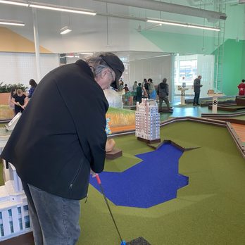 SUBPAR MINIATURE GOLF - Updated March 2025 - 461 Photos & 365 Reviews ...
