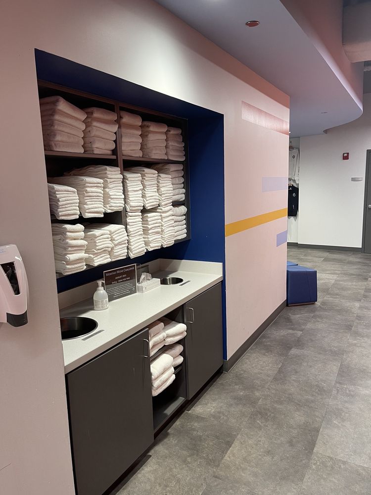 MOVE BY BJC - Updated October 2025 - 18 Photos & 23 Reviews - 4220 ...