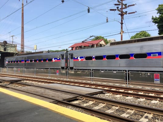 SEPTA: PAOLI STATION - Updated October 2025 - 19 Reviews - 13 N Valley ...