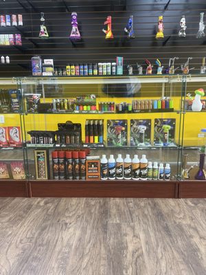 SMOKEPRO SMOKE AND VAPE - Updated January 2025 - 11 Photos - 553 ...