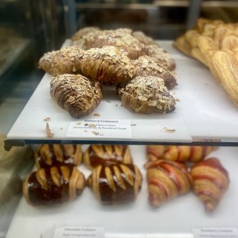 COCOLA BAKERY - Updated May 2025 - 2457 Photos & 1962 Reviews - 333 ...