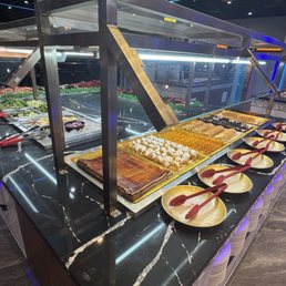 GOLDEN CHOPSTICKS BUFFET - Updated January 2025 - 15 Photos & 25 ...