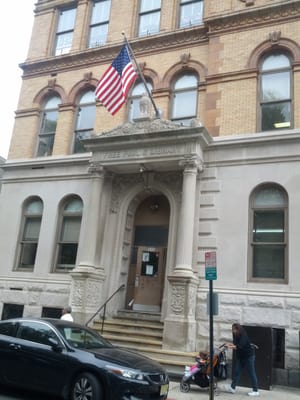 HOBOKEN PUBLIC LIBRARY - Updated December 2025 - 18 Photos & 28 Reviews ...