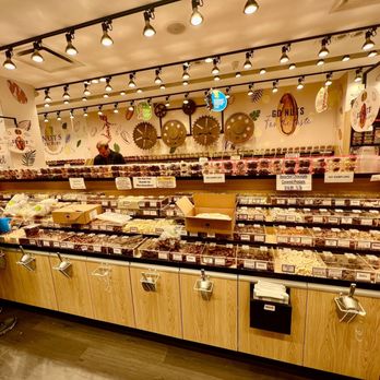 NUTS FACTORY - Updated October 2025 - 14 Reviews & 50 Photos - 1290 3rd ...