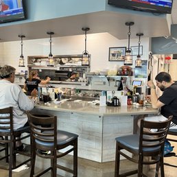 RED FOX DINER - Updated July 2025 - 134 Photos & 144 Reviews - 2041 NE ...