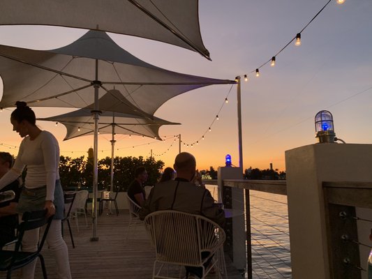 LIDO BAYSIDE GRILL - 653 Photos & 465 Reviews - 40 Island Ave, Miami ...