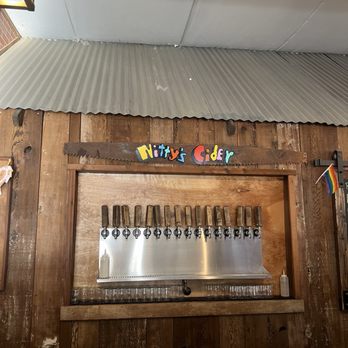 NITTY’S CIDER - Updated July 2024 - 105 Photos & 56 Reviews - 3201 ...