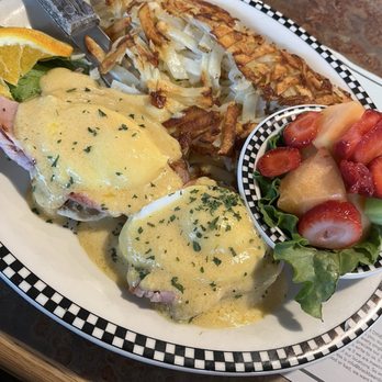 BLACK BEAR DINER - FEDERAL WAY - Updated November 2025 - 702 Photos ...