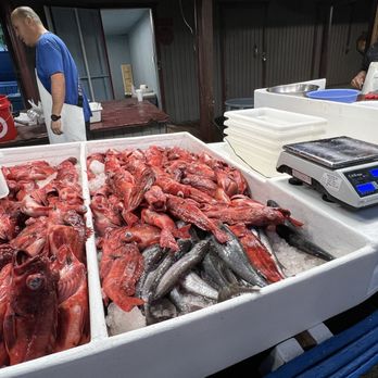 DORY FISHING FLEET MARKET - Updated December 2025 - 403 Photos & 140 ...