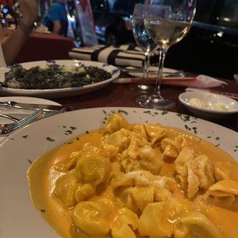 CAFFE ABBRACCI - Updated May 2025 - 289 Photos & 314 Reviews - 318 ...