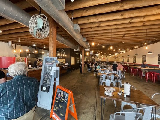 HARDWARE PIZZA - Updated September 2025 - 90 Photos & 111 Reviews - 131 ...