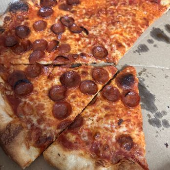 PACIDOUGH’S PIZZA JOINT - Updated December 2025 - 23 Photos & 23 ...