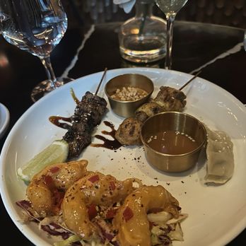 ELEPHANT EAST - Updated December 2025 - 573 Photos & 258 Reviews - 2823 ...