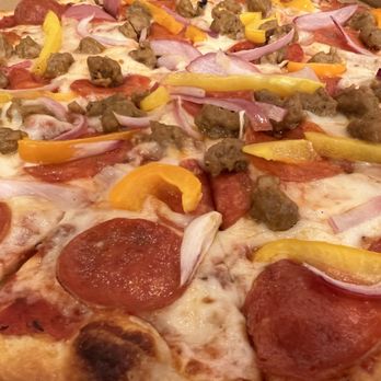 THE URBAN OAK GRILL AND BAR - Updated December 2024 - 96 Photos & 52 ...