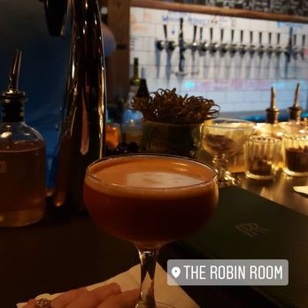 THE ROBIN ROOM - 93 Photos & 63 Reviews - 821 E Johnson St, Madison ...