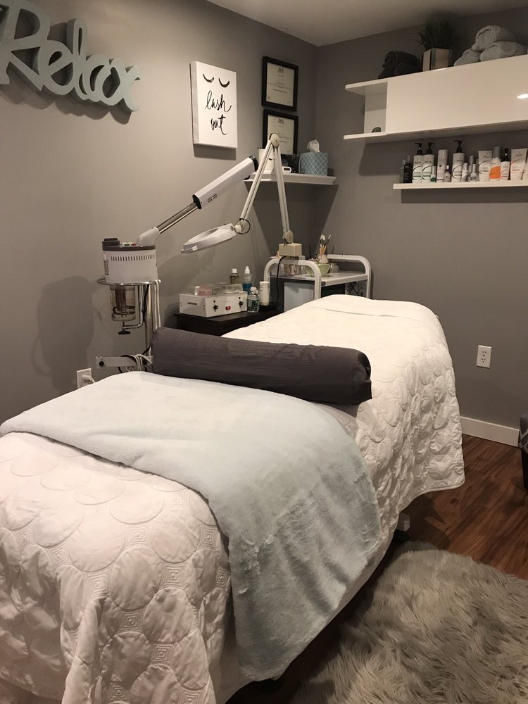 SIMPLICITY HAIR STUDIO & SPA - Updated May 2024 - 12 Photos - 27 S Main ...