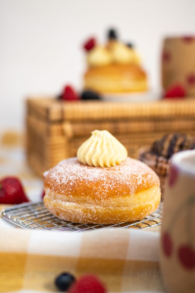 FRIENDLY DONUTS - Updated December 2025 - 3523 Photos & 1888 Reviews ...