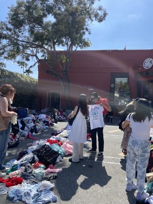 JET RAG - Updated December 2025 - 95 Photos & 365 Reviews - 825 N La ...