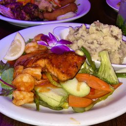 CODE RED RESTAURANT & LOUNGE - Updated May 2025 - 135 Photos & 116 ...