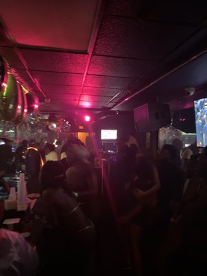 MINT LOUNGE - Updated December 2025 - 13 Photos - 2510 NW 187th St ...