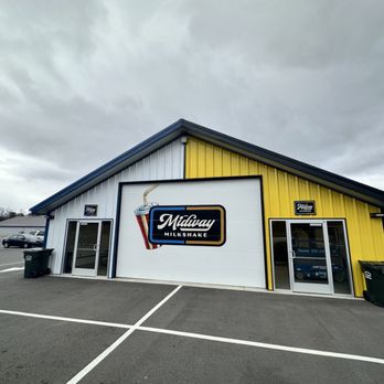 MIDWAY MILKSHAKE - Updated December 2025 - 44 Photos & 17 Reviews ...