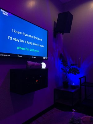 NORAEBAR - Updated August 2024 - 75 Photos & 57 Reviews - 717 E Market ...