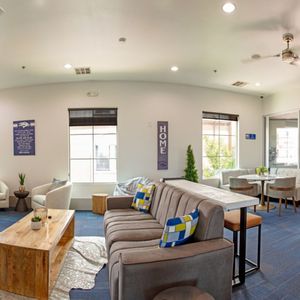 THE DEAN RENO - Updated August 2025 - 33 Photos & 10 Reviews - 1462 N ...