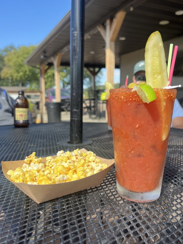 STRINGERS BAR & GRILL - Updated October 2025 - 14 Reviews - 3703 W 8th ...