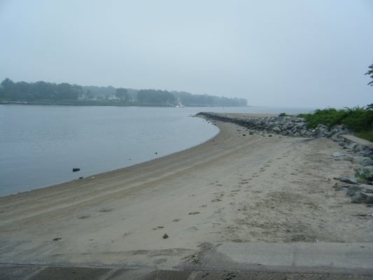 OAKLAND BEACH LAUNCH SITE - Updated July 2025 - Bay Ave, Warwick, Rhode ...