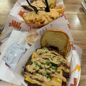 EASY STREET BURGERS - Updated September 2024 - 1026 Photos & 874 ...