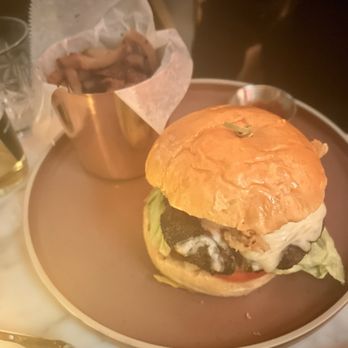 AVANA - Updated June 2025 - 76 Photos & 27 Reviews - 2200 Benjamin ...