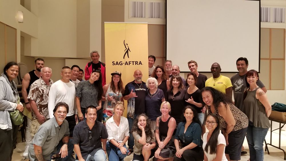 SCOTT ROGERS STUDIOS - Updated August 2025 - 14 Photos - 3167 Waialae Ave, Honolulu, Hawaii ...