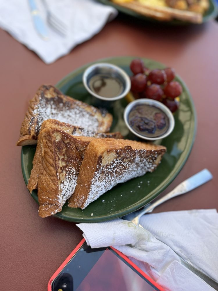 CAFE KEVAH - Updated March 2025 - 352 Photos & 259 Reviews - 48510 ...