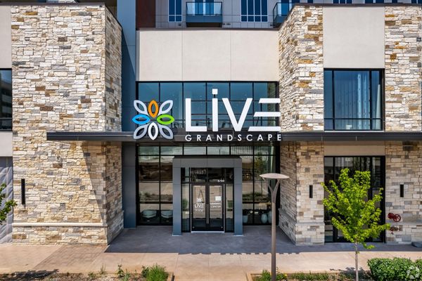 LIVE GRANDSCAPE - Updated October 2025 - 85 Photos & 12 Reviews - 5750 ...