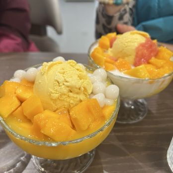 MANGO MANGO DESSERT - Updated April 2025 - 167 Photos & 68 Reviews ...