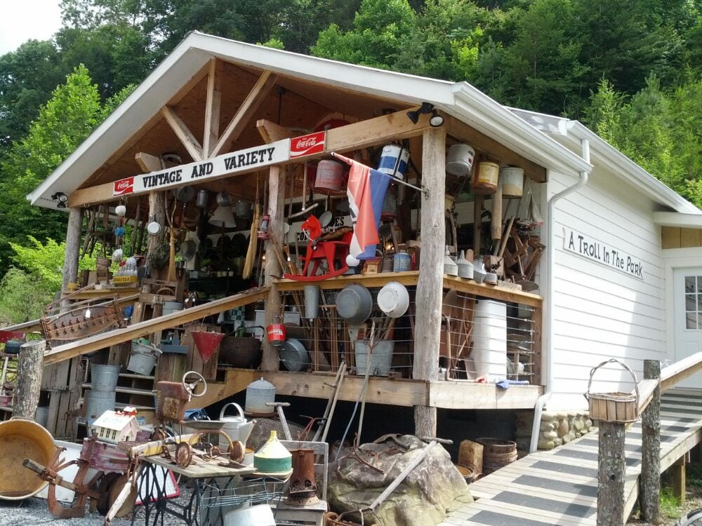 A TROLL IN THE PARK - Updated July 2025 - 2635 East Pkwy, Gatlinburg ...