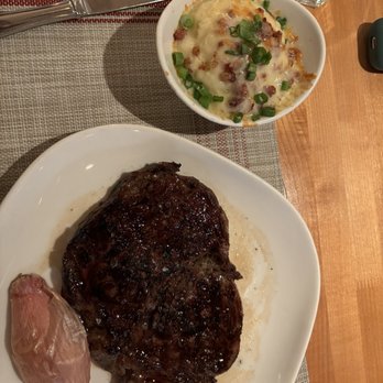 CUTS STEAKHOUSE - Updated November 2024 - 685 Photos & 822 Reviews - 60 ...