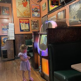 YESTERDOG - Updated July 2025 - 193 Photos & 394 Reviews - 1505 Wealthy ...