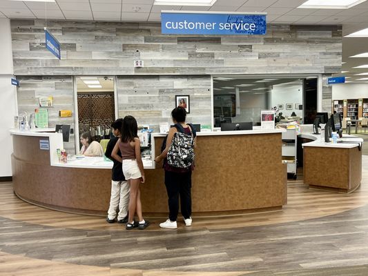 LA COUNTY LIBRARY - CARSON LIBRARY - Updated October 2025 - 38 Photos ...