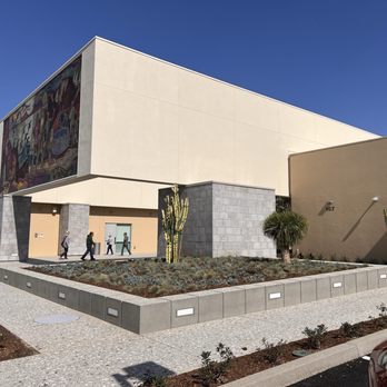HILBERT MUSEUM OF CALIFORNIA ART - Updated June 2024 - 306 Photos & 101 ...